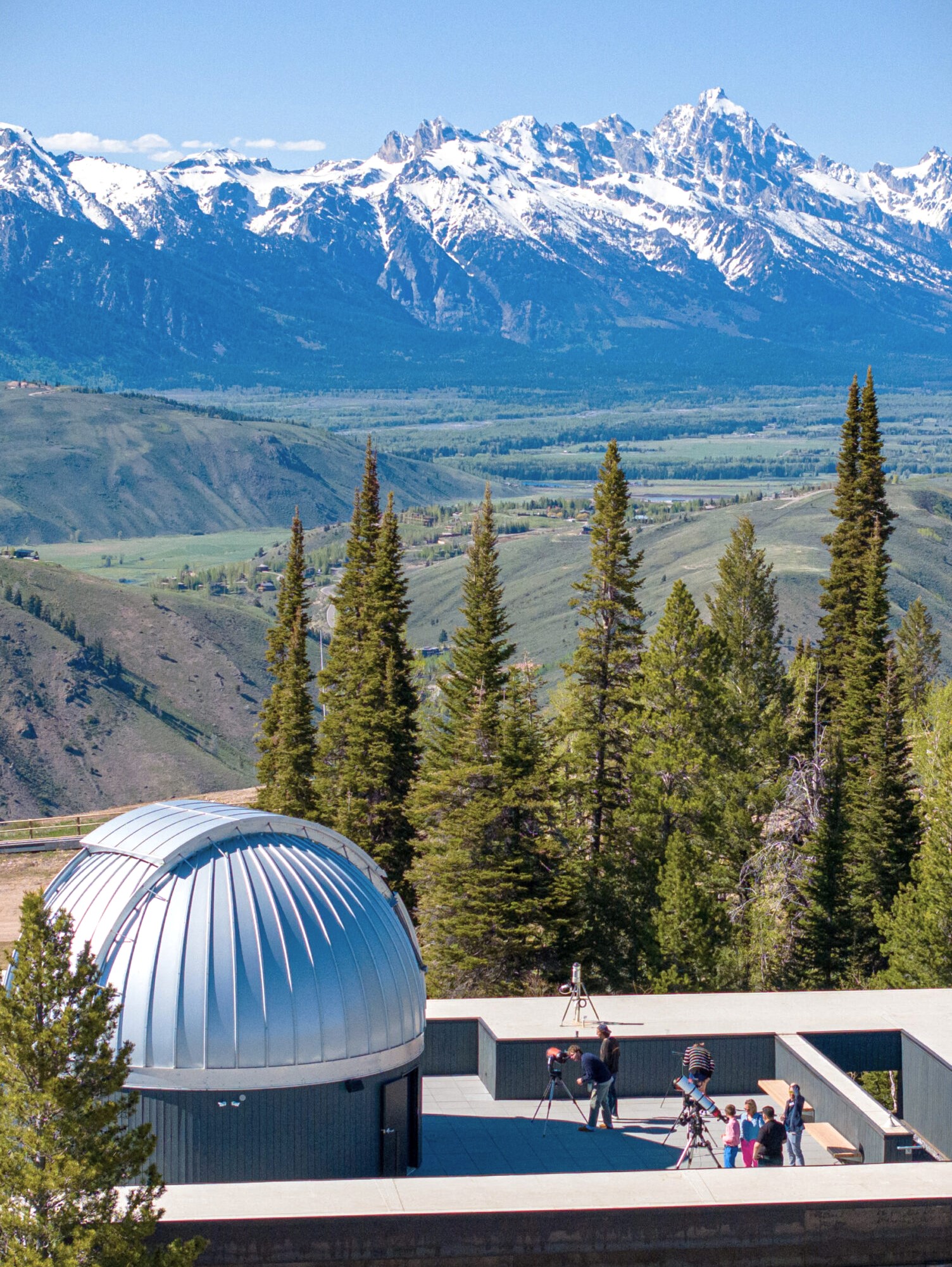 Snow King Observatory - JAKUB GALCZYNSKI . Design Work